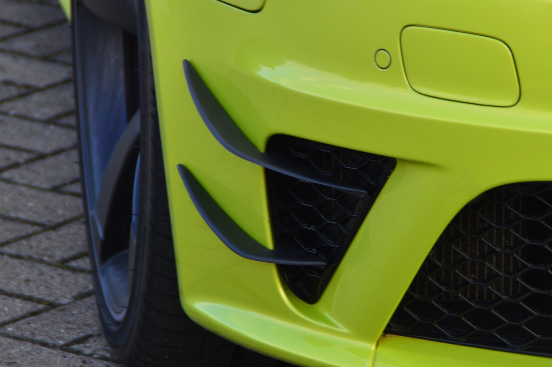 Racing Front Flaps, Canards ,4 Tlg. Set | MM-Concepts - Online-Shop für ...